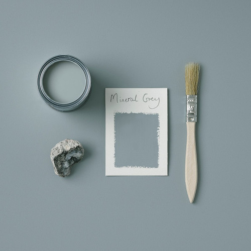 Mineral Grey uPVC Paint Matt Grey Finish | Rust-Oleum