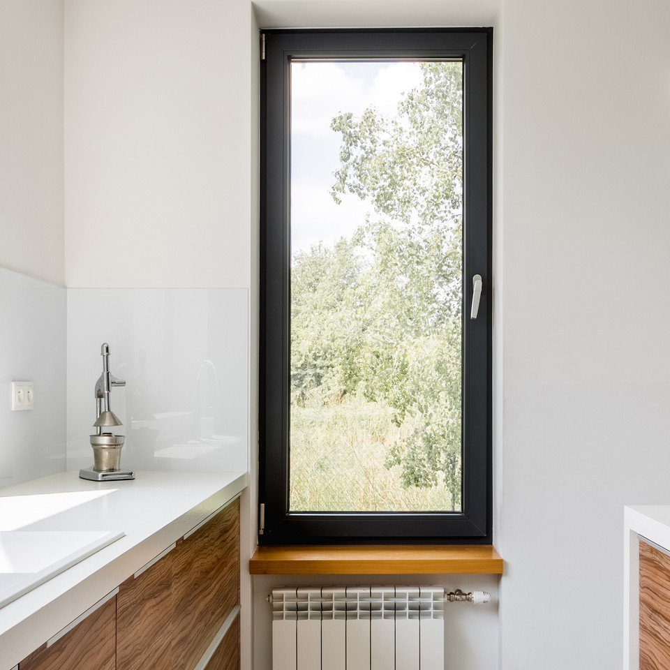 Graphite uPVC Paint Matt Grey Finish | Rust-Oleum