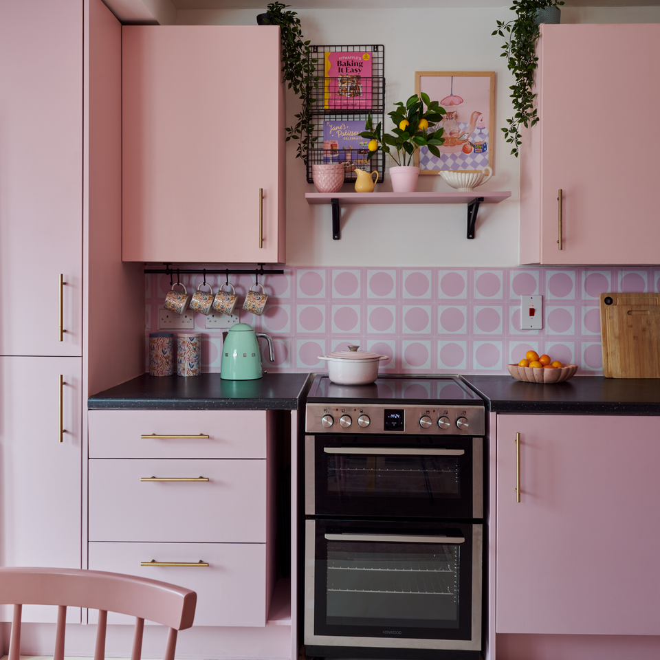 Pink Champagne Kitchen Cupboard Paint - Matt Pink Finish