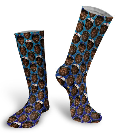 Hank Aaron faces Socks