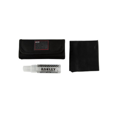 Oakley 07-012 Oakley Lens Cleaning Kit - Sportsman Fulfillment