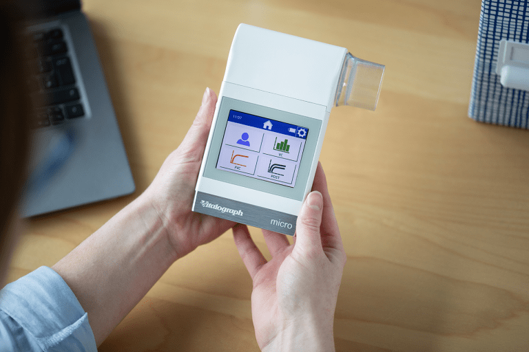 Vitalograph copd-6 COPD Screening Monitor | Four Square Healthcare Ltd