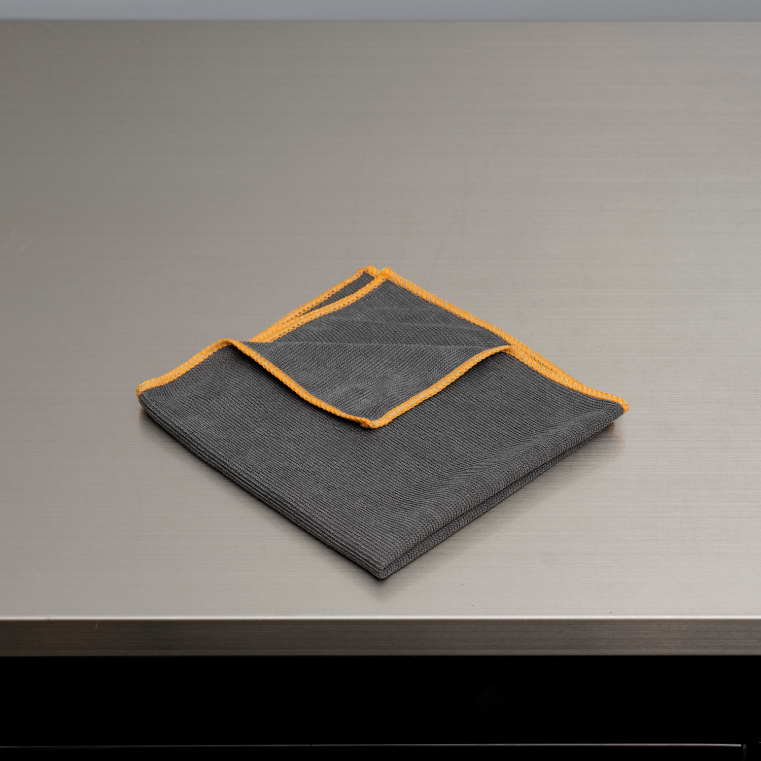 The Clean Garage Gray Pearl Weave Microfiber Glass and Window Towel | 16x16