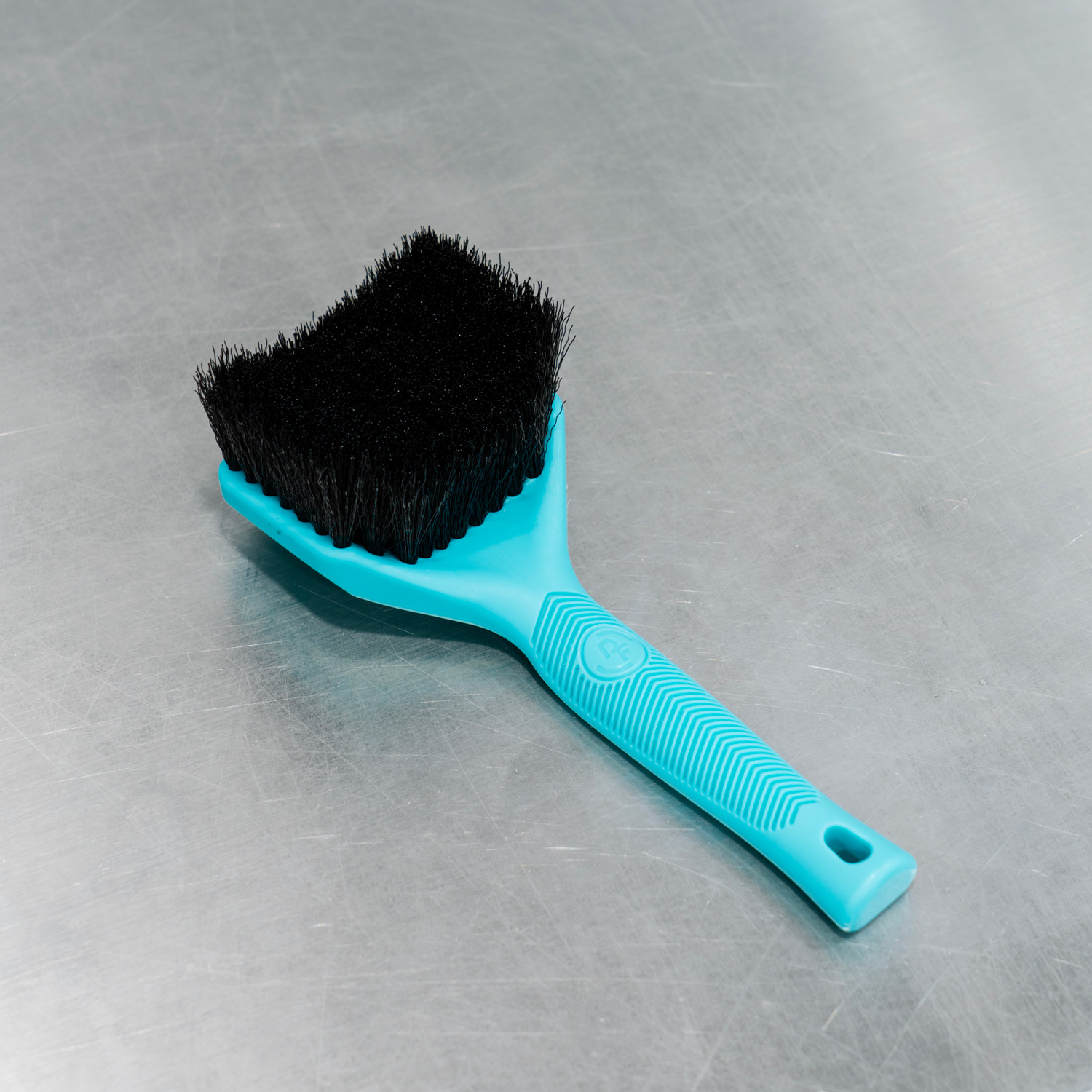 Detail Factory Moto Line Curved Tire Brush | Octane Riptide Mint Green
