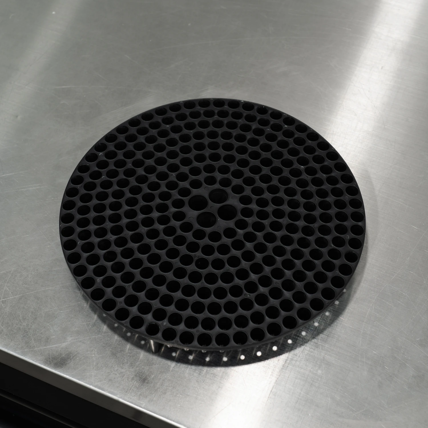 The Clean Garage Bucket Insert | Black | Dirt & Grit Guard Filter