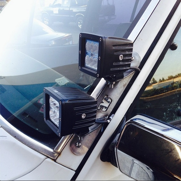 XJ CHEROKEE PILLAR LED POD MOUNTS - King Off Road Parts
