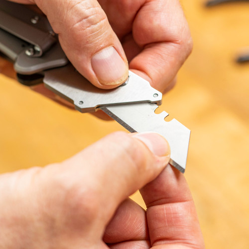 Pocket Razor Knife & Sharpener Combo Kit | Utility Knife