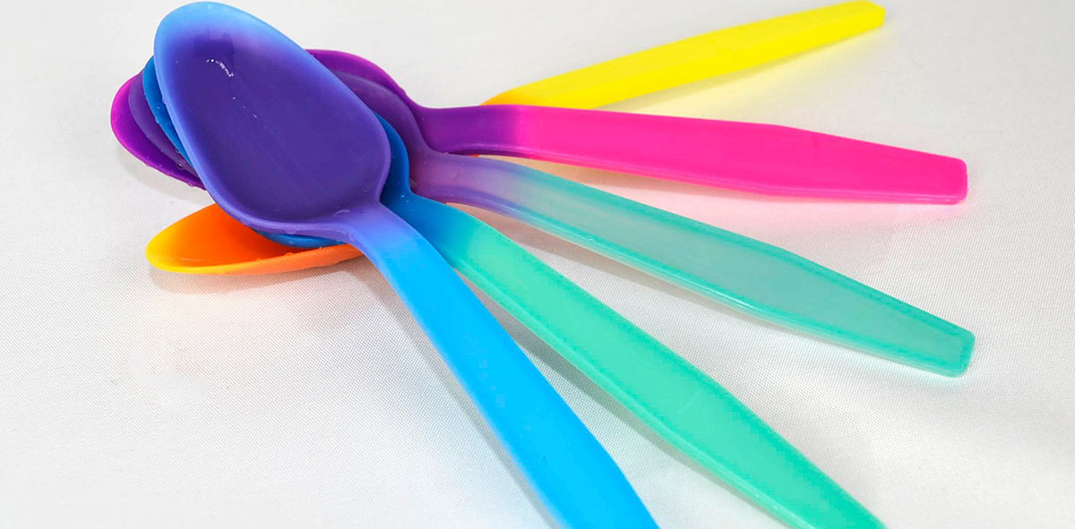 MAGIC Color Changing® Spoons And More! - Frozen Solutions