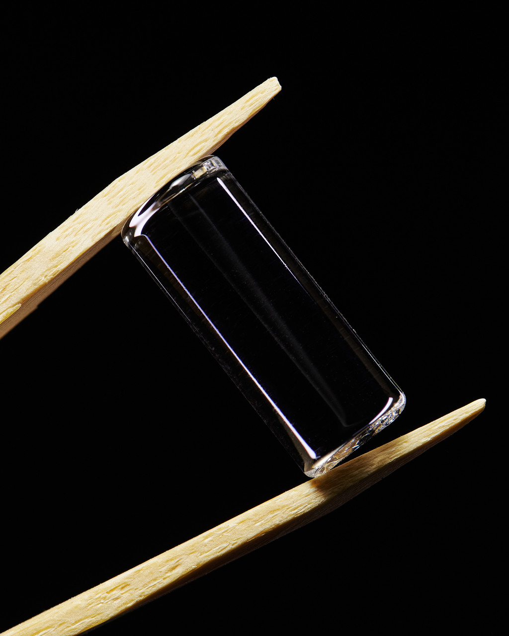 Solid Quartz Pillar 8mm Thick Small Werld Glass