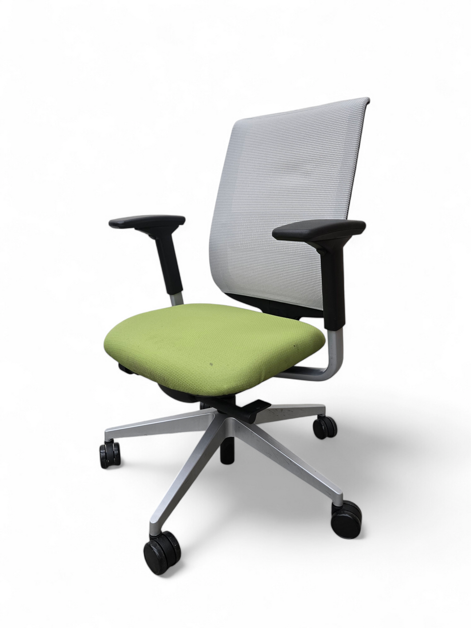 Steelcase Reply Chair Mineral Mesh Lime Green Fabric Seat