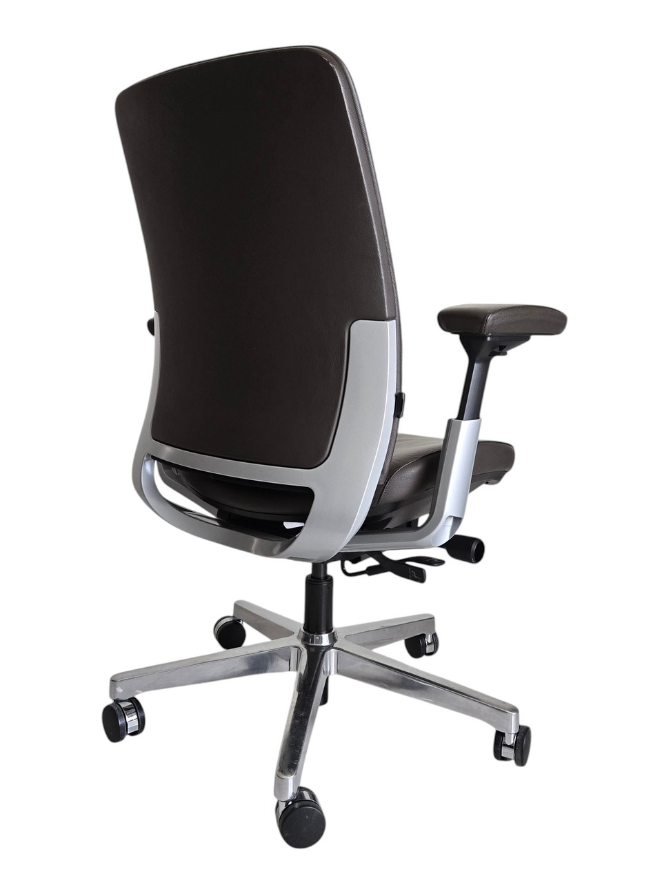 Steelcase Amia Chair, All Features, Adjustable Arms, Adjustable Lumbar ...