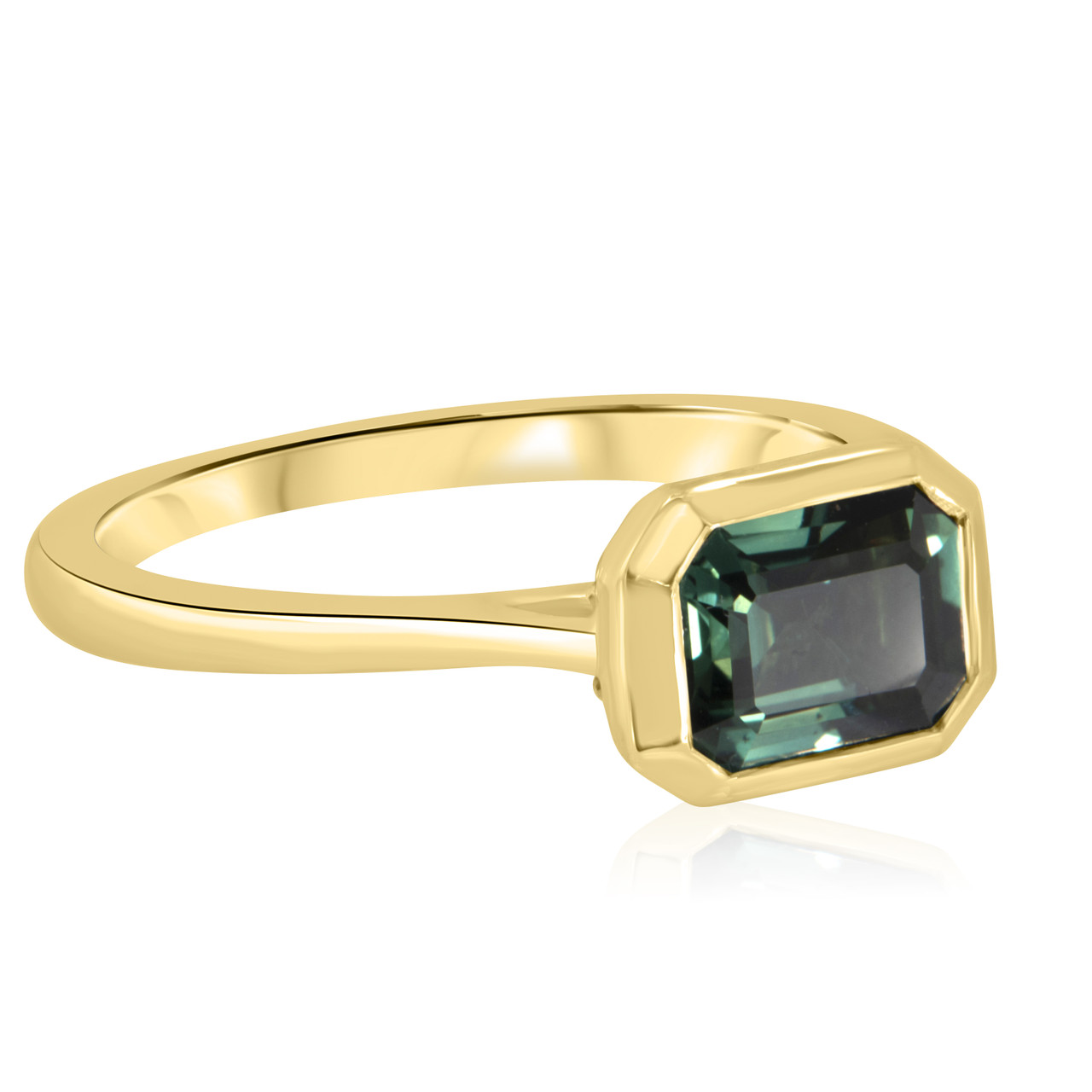 Teal Sapphire Bezel Solitaire | Bezel Set Engagement Rings | Sapphire ...
