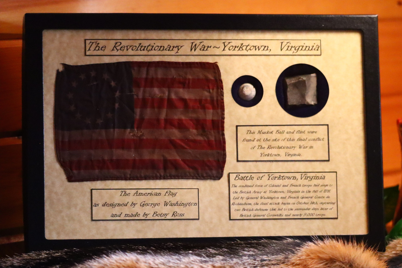 Revolutionary War Bullet & Flint from Yorktown, Virginia in 8x12 ...