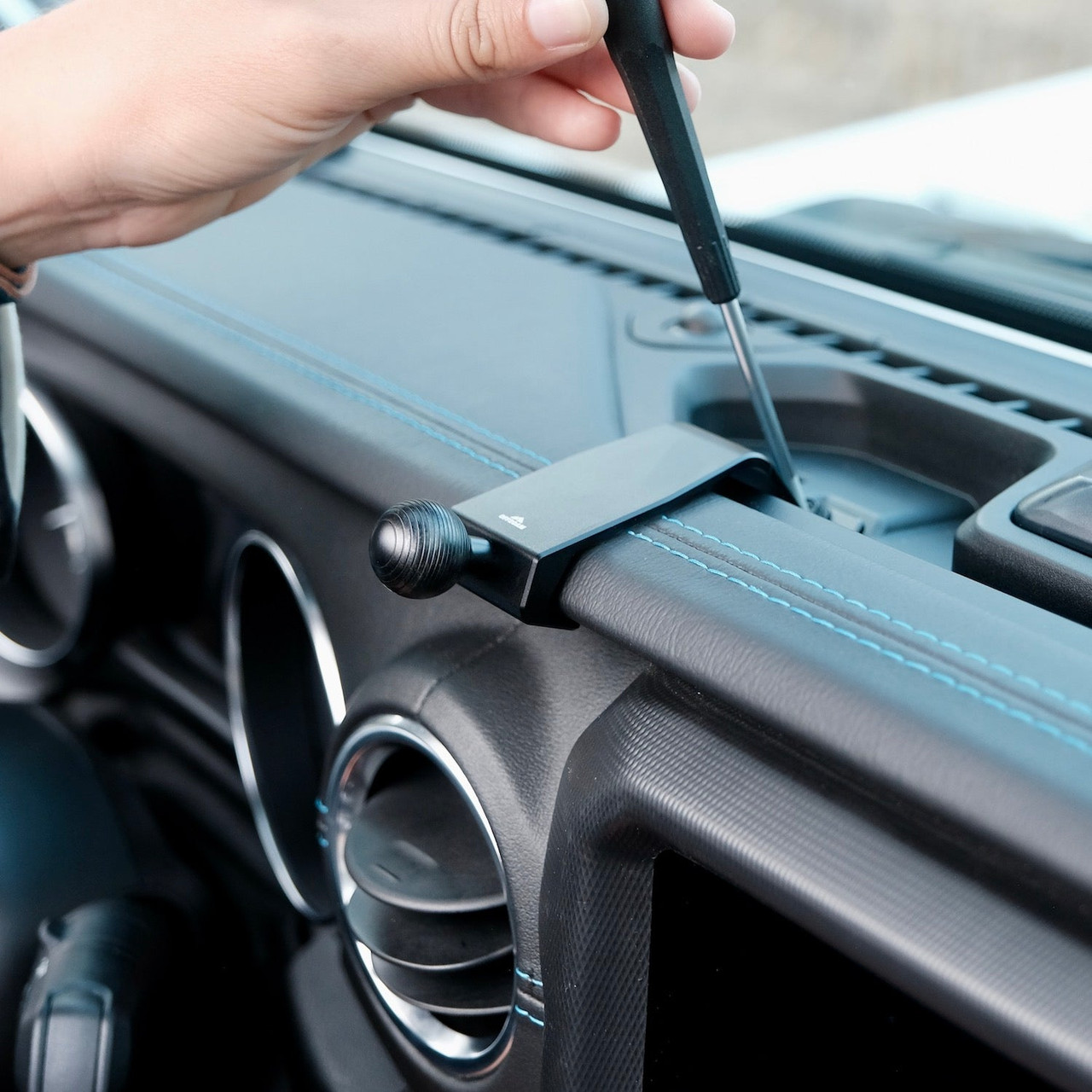 Jeep wrangler magnetic phone mount store