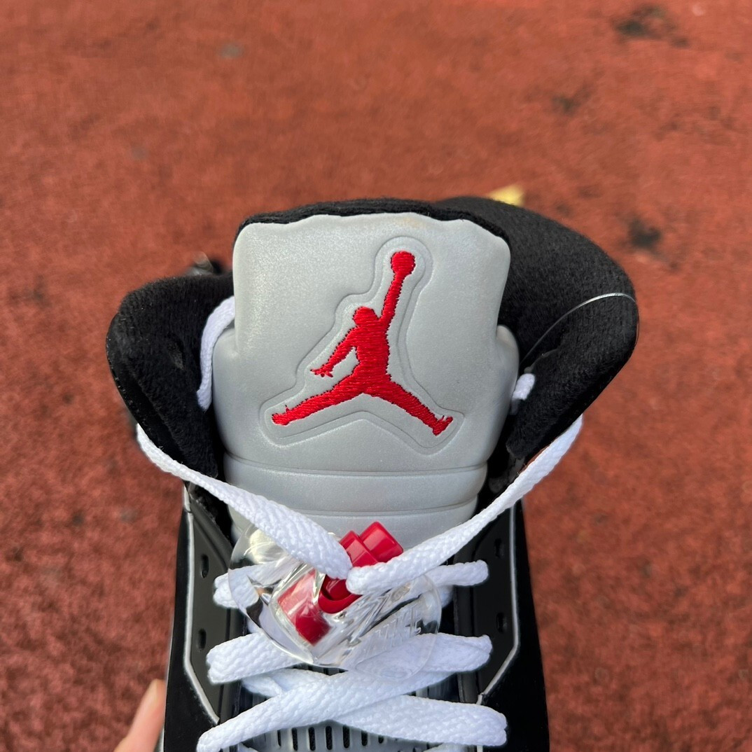 Jordan 5 Retro Metallic Youth