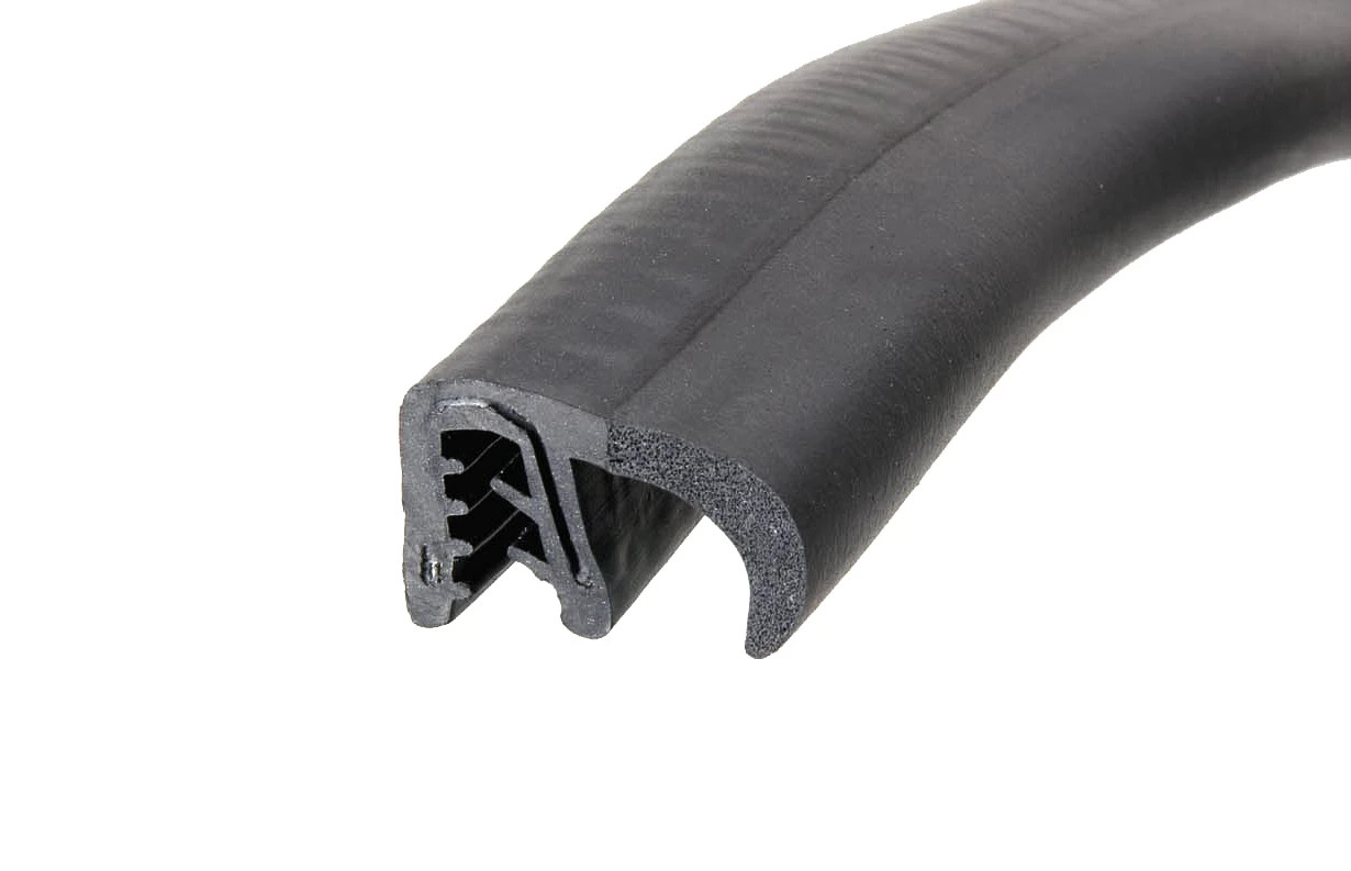Self-Griping Rubber Edge Trim With 14mm Wide Lip