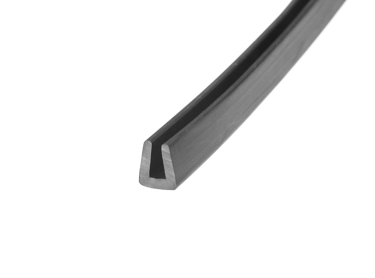 Square Rubber U Channel (3mm Panel Gap x 8mm High)