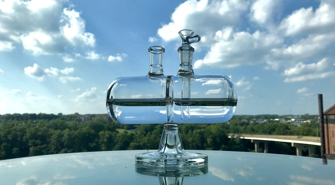 Jinni Pipe - 7" Infinity Gravity Water Pipe - SWED