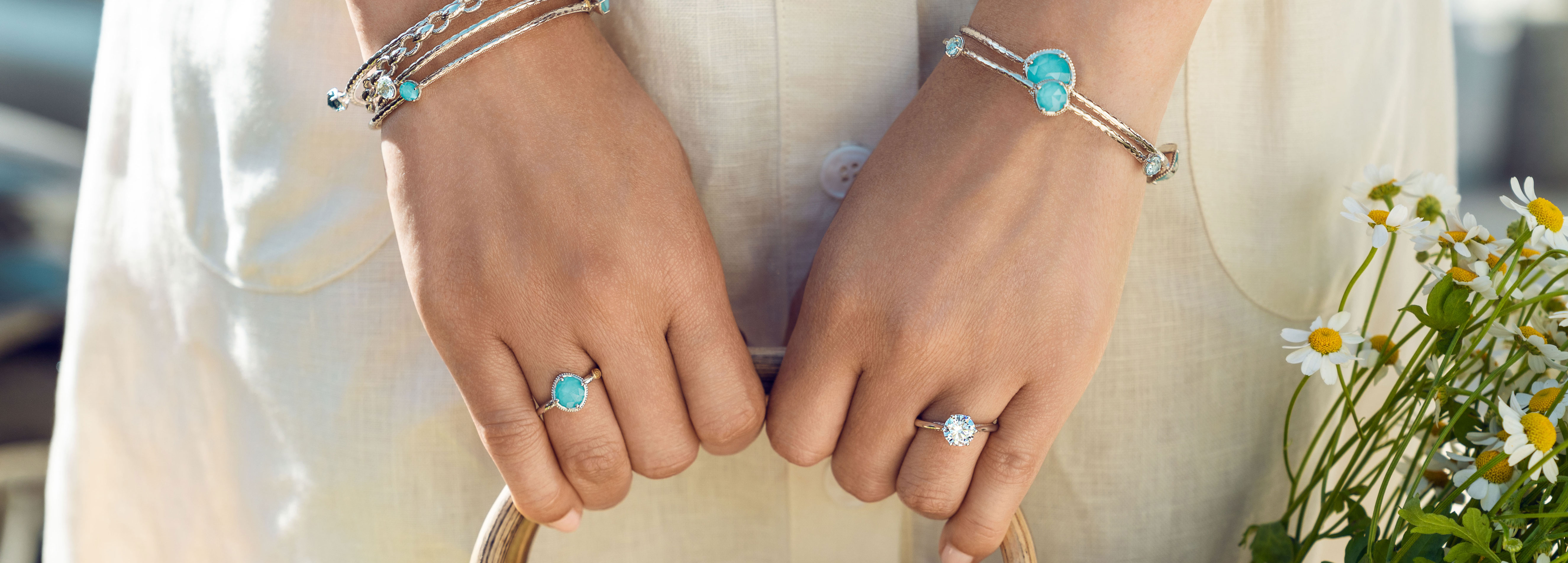 10 "Something Blue" Items for a Luck-Filled Wedding Day - Icing On The Ring
