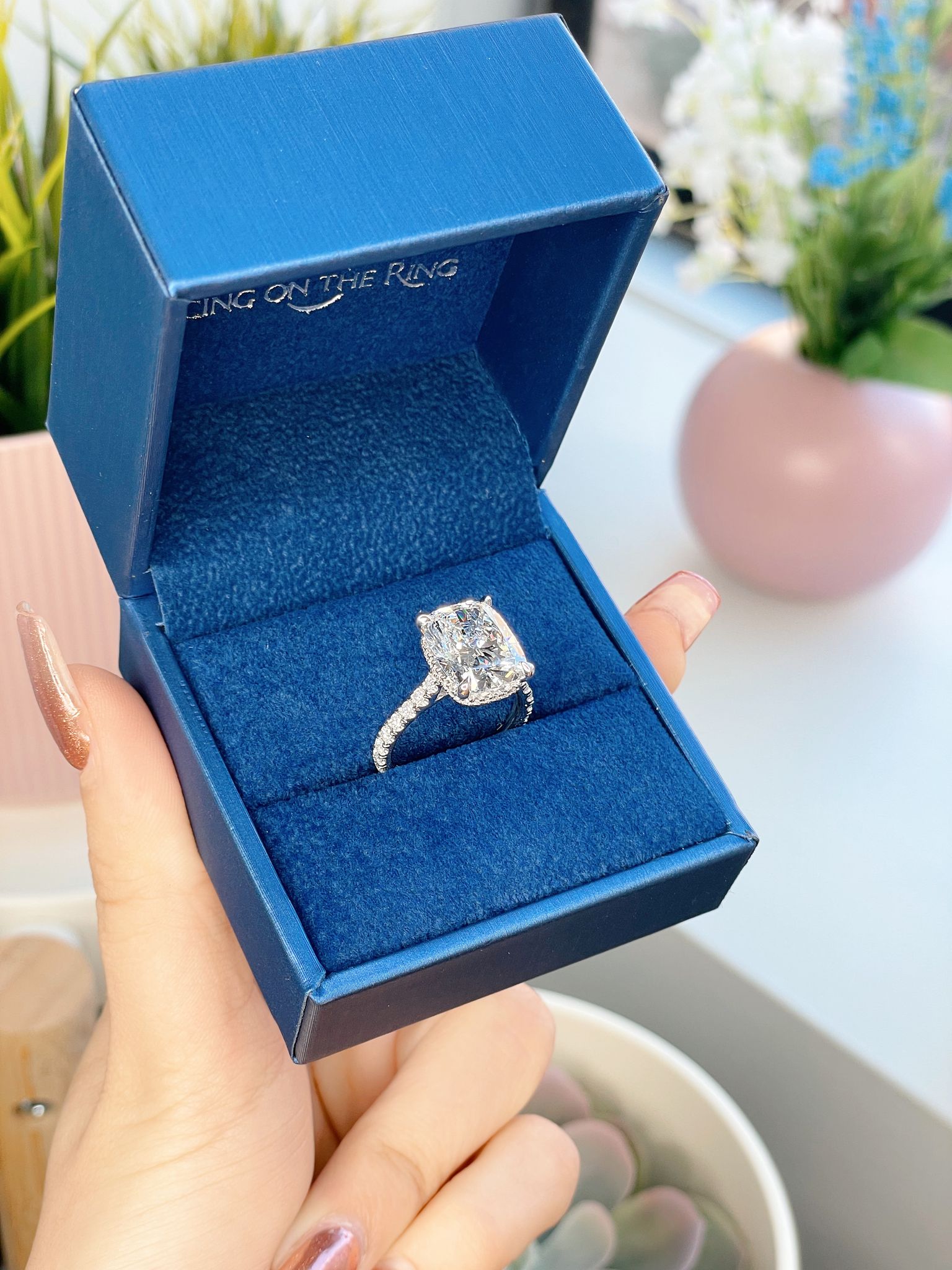 Should You Insure Your LA Diamond? - Icing On The Ring