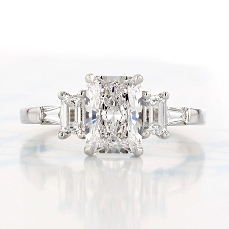 14KW 5-stone Custom Engagement Ring | 2008240 | Icing On The Ring