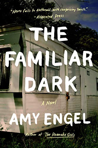 The Familiar Dark: A Novel - Amy Engel - 9781524746001- LibroWorld.com