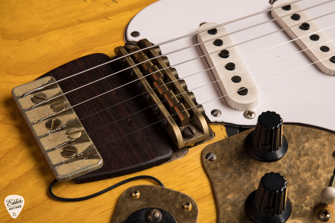 Fender Custom Shop Masterbuilt Limited Edition Jerry Garcia Alligator ...