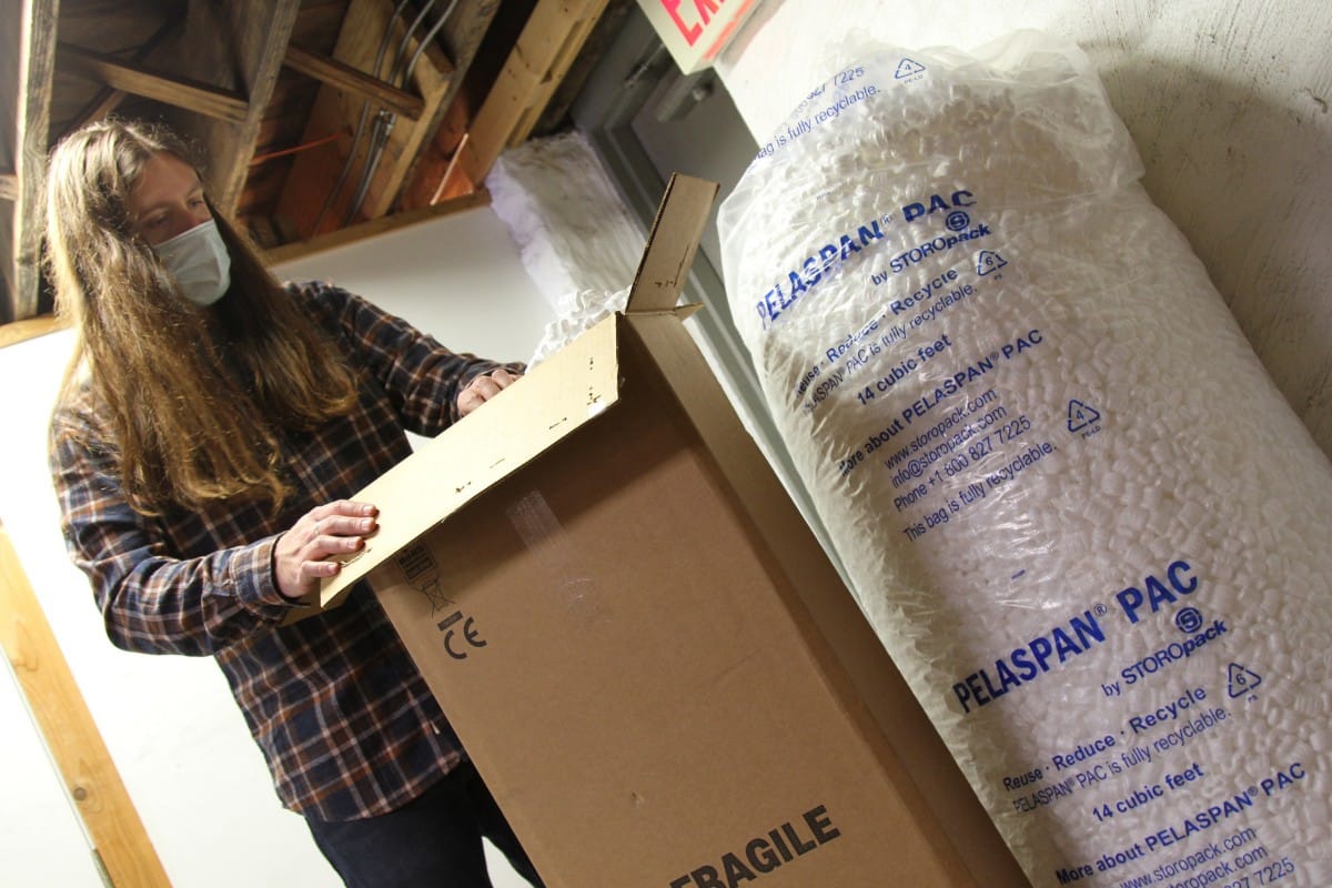 Shipping a Guitar: Do's and Don'ts - Eddie's Guitars