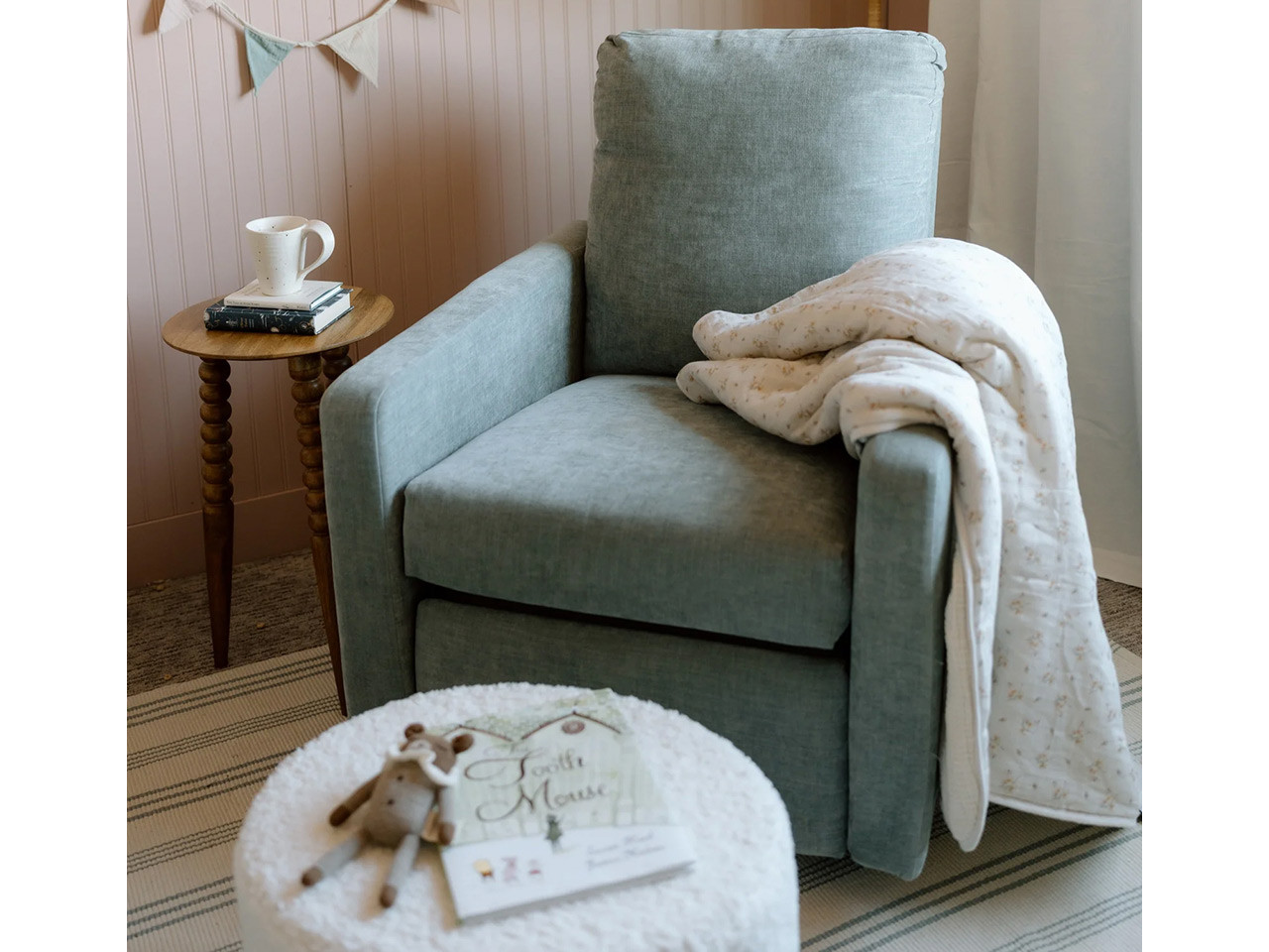 Oilo Drew Power Recliner & Swivel Glider Chair