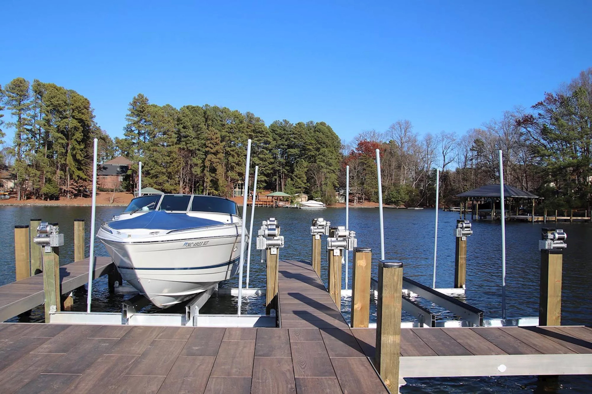 Shop Best Boat Lifts for Sale Near You | Boat Lift Warehouse