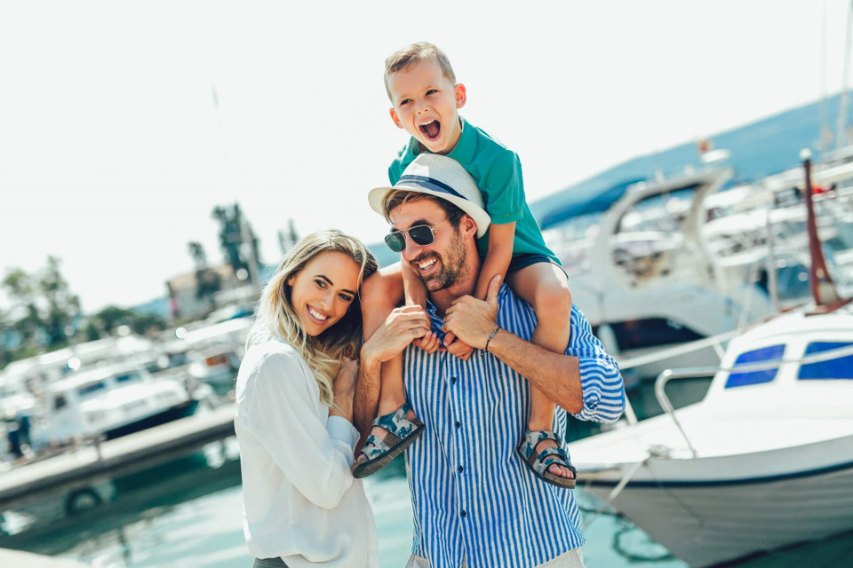 Why Your Family Needs a Boat Lift from Davit Master - Boat Lift Warehouse
