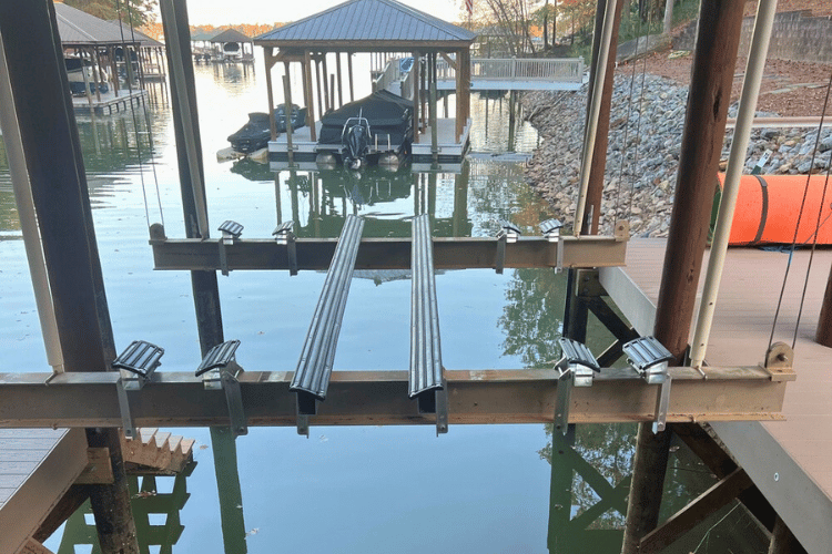 Tritoon Bunk Kit for 5K-13K 4-Piling lifts