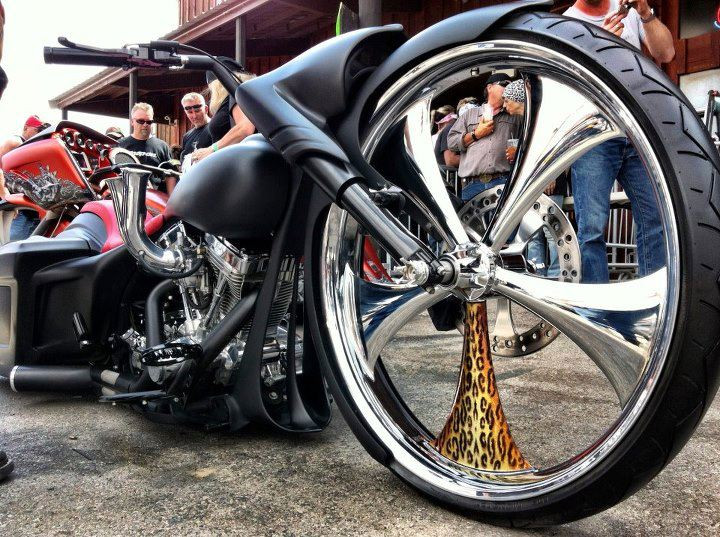 Classic Harley V-Rod Chrome Wheels - SMT Wheels