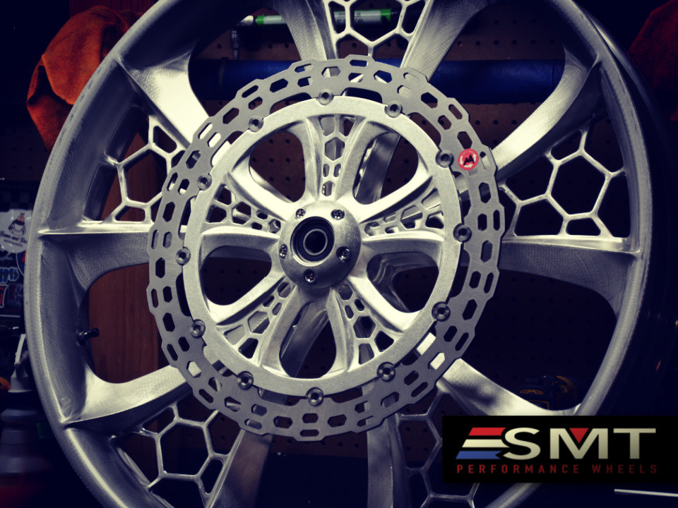 26 Inch Hive 3D Chrome Harley Wheel - SMT Wheels