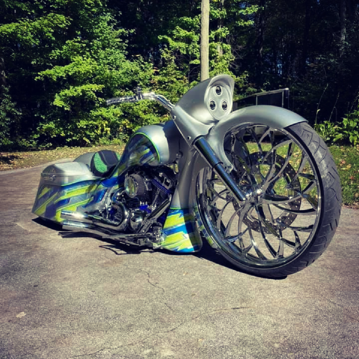 Crusade Harley V-Rod Chrome Wheels - SMT Wheels