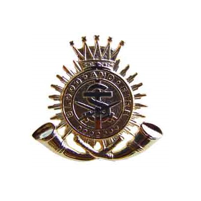 CAP CREST LG. BANDSMAN - GOLD 2"X 2 1/8" - Trade Central