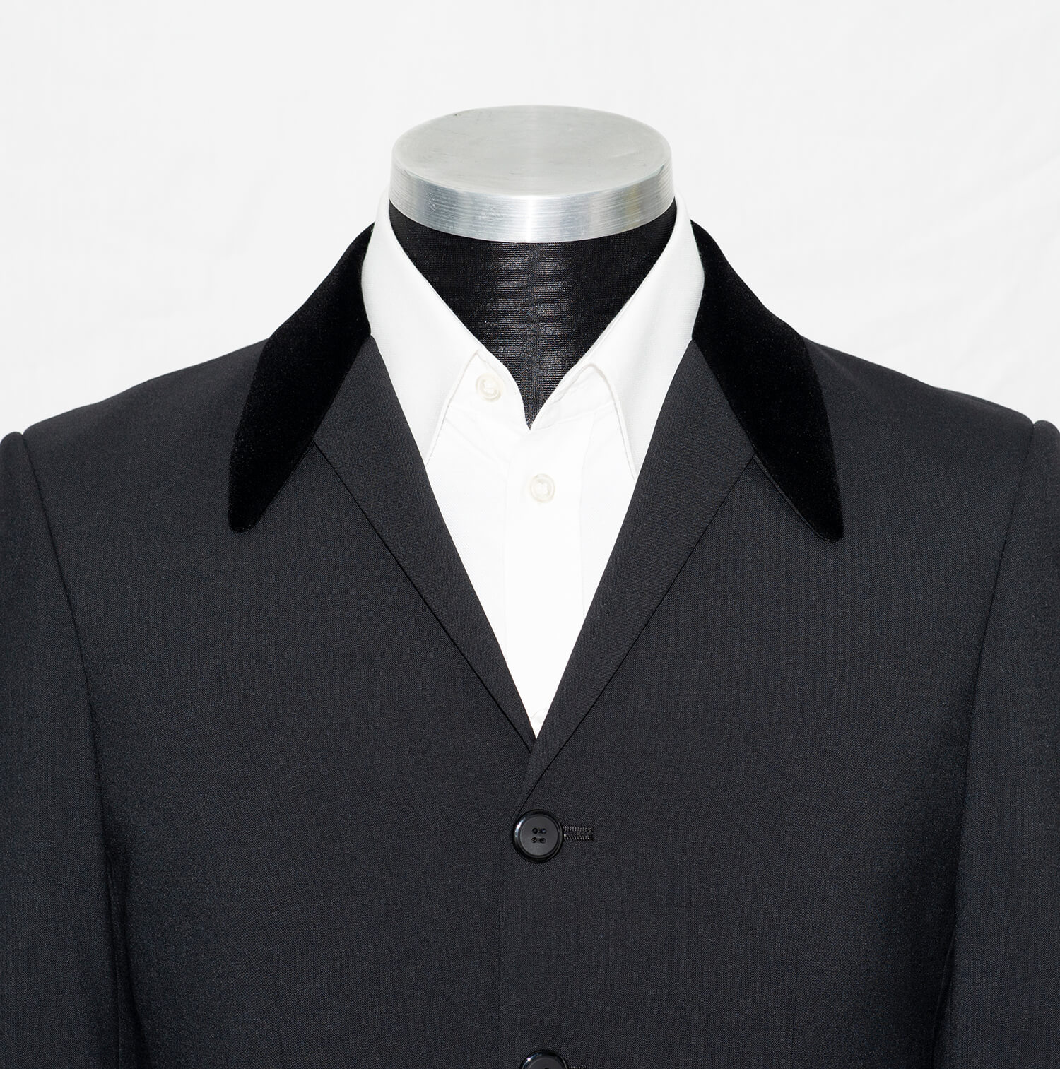 1964 A Hard Day’s Night ‘winged’ lapels Silver Grey The Beatles Blazer