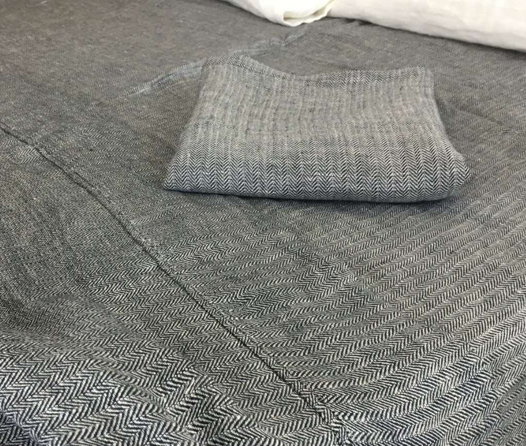 Chevron Ink Blue Linen Bed Sheets