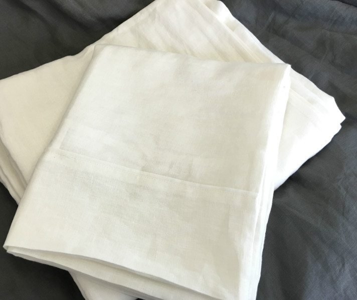 White bed sheets set in natural linen | Handcrafted by Superior Custom ...