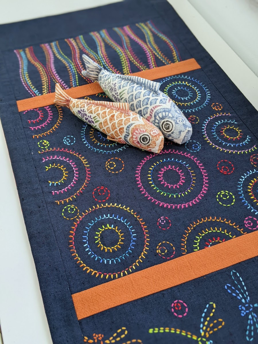 Bright Elements Table Runner Kit