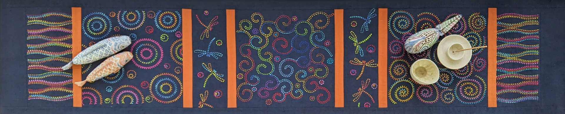 Gold Elements Table Runner Kit