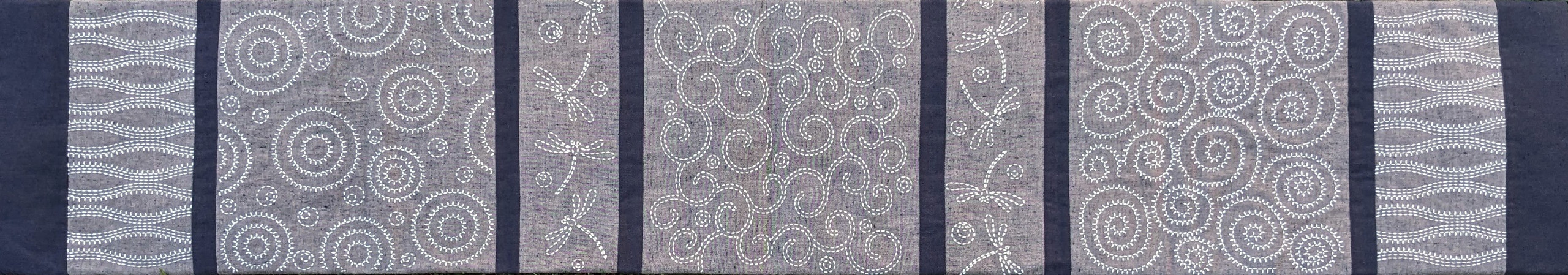 Gold Elements Table Runner Kit