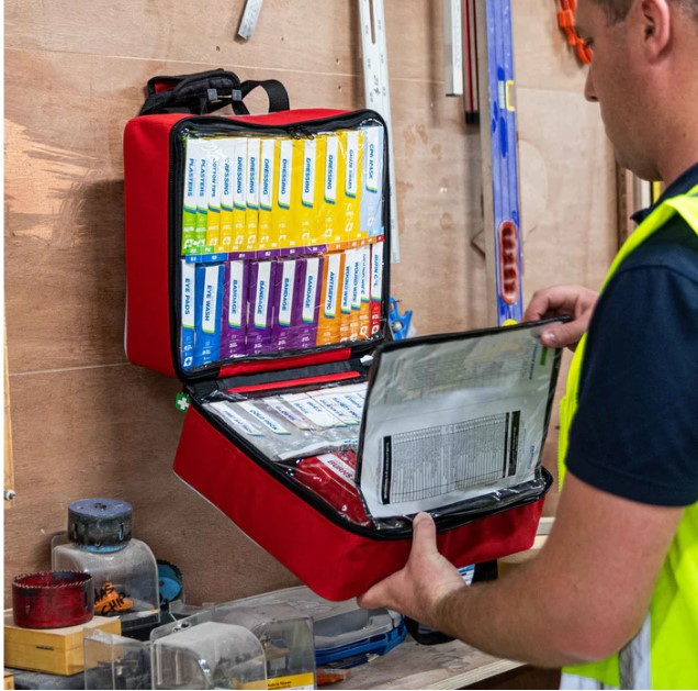 FastAid Easy-Refill™ Soft Pack First Aid Kit