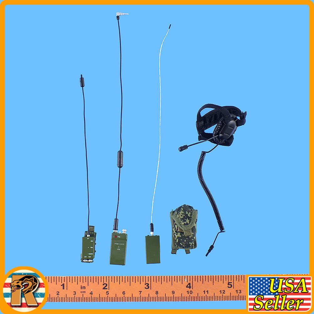 Russian Motorized Rifle Brigade - Radio & HeadSet - 1/6 Scale