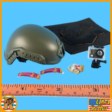 S PMC Weapon Specialist - Helmet & Sport Camera - 1/6 Scale