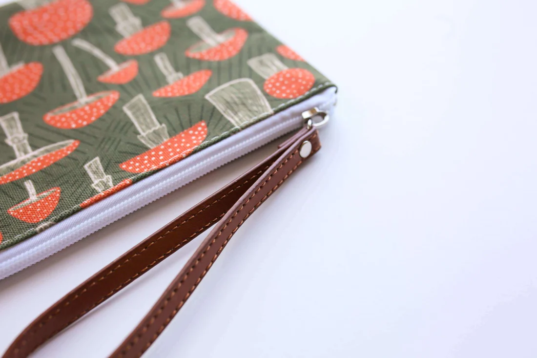 Mushroom Pouch - Kuriosities