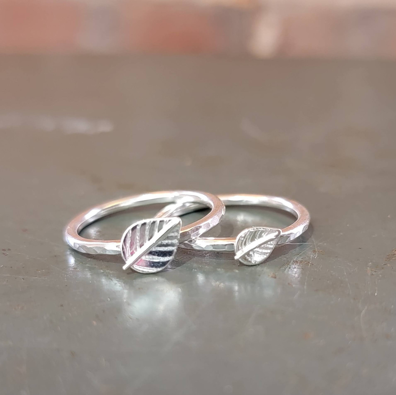 Large Leaf Ring - Kuriosities