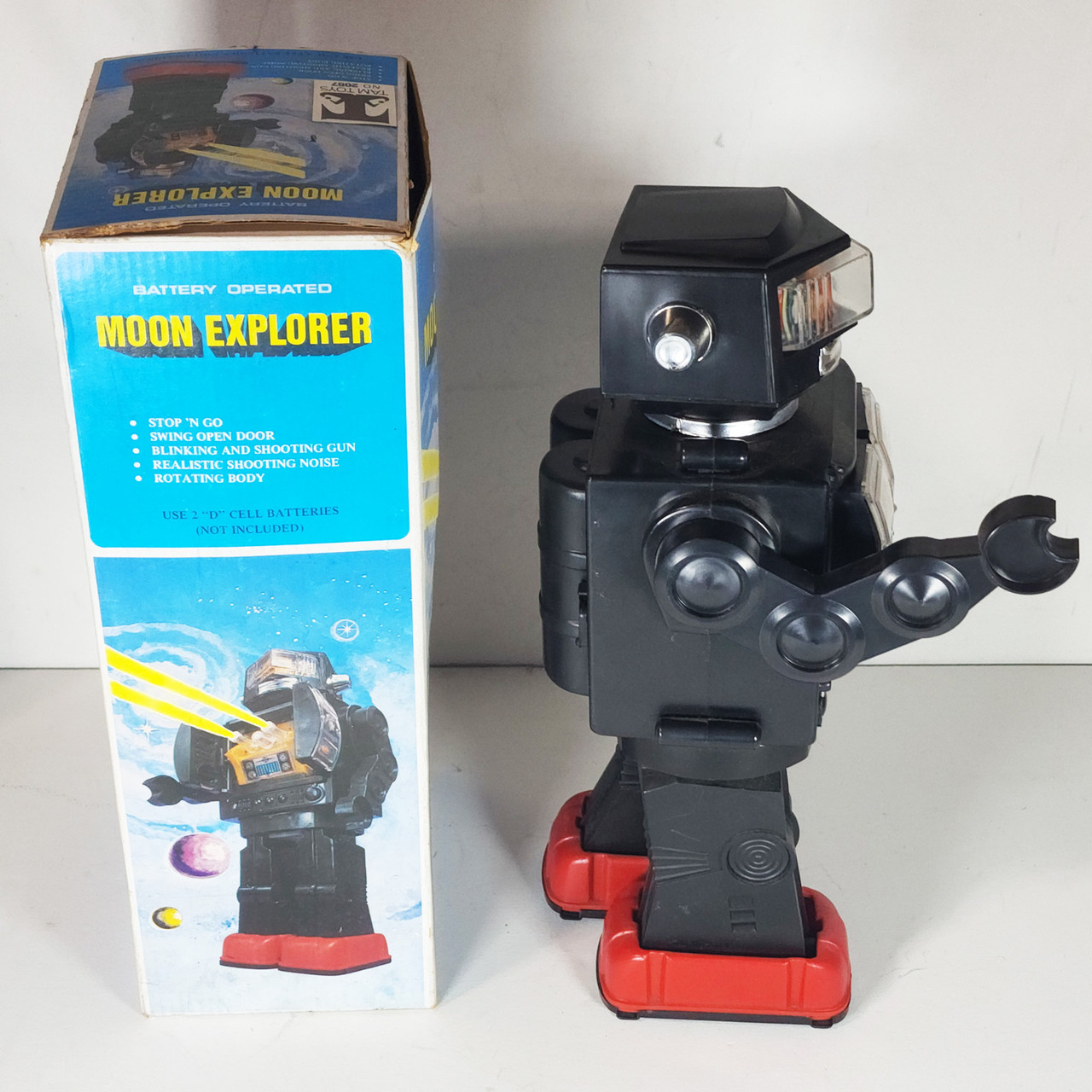 Vintage Moon Explorer Battery Operated Robot Tam Toys 2057