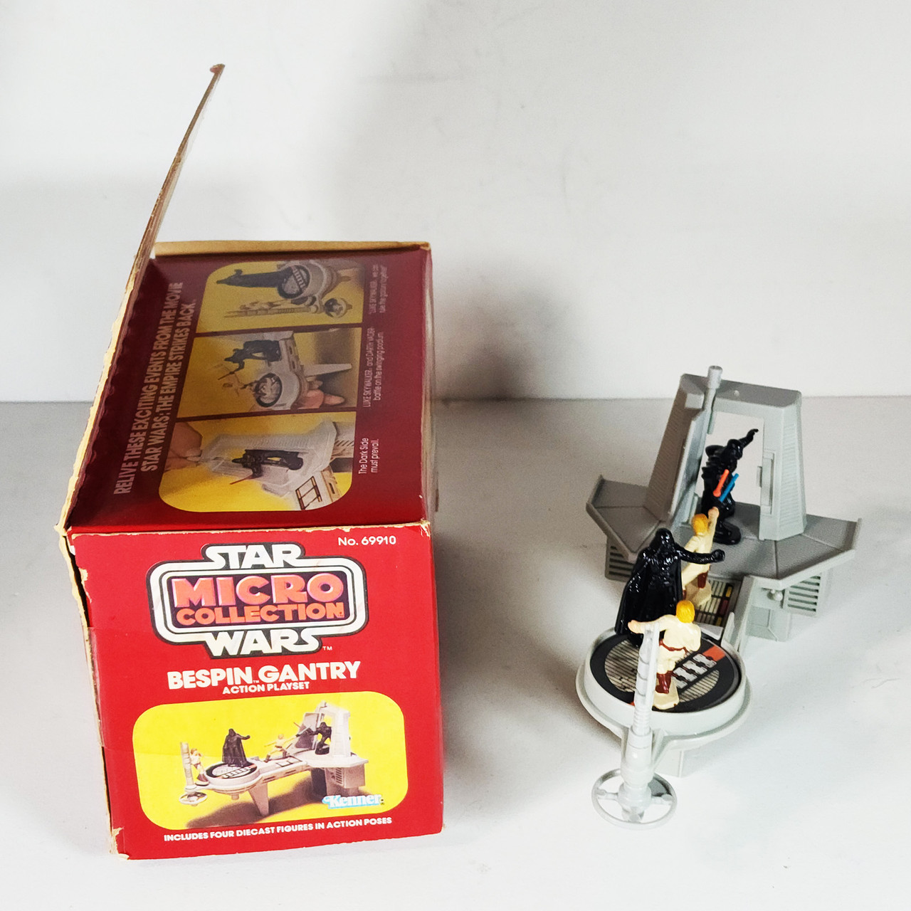 Vintage 1982 Kenner Star Wars Micro Collection Bespin Gantry Action Playset