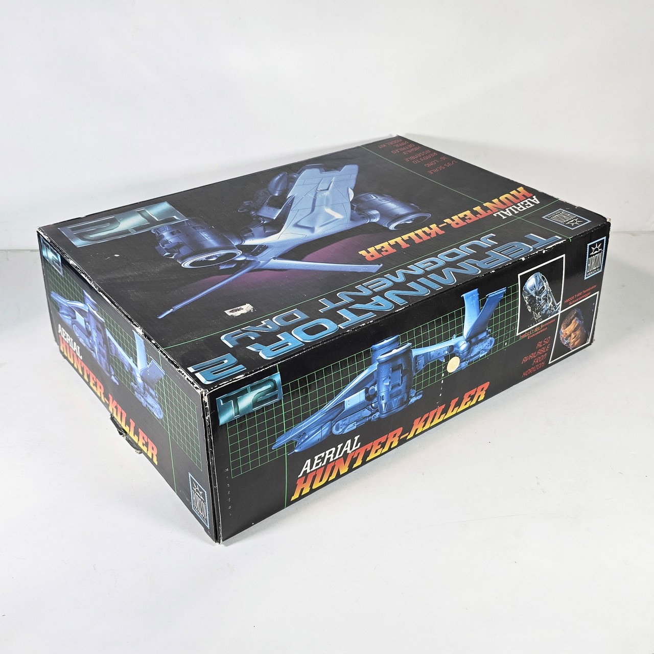 Vintage Horizon 1/35 Terminator 2 Aerial Hunter-Killer Vinyl Model Kit ...